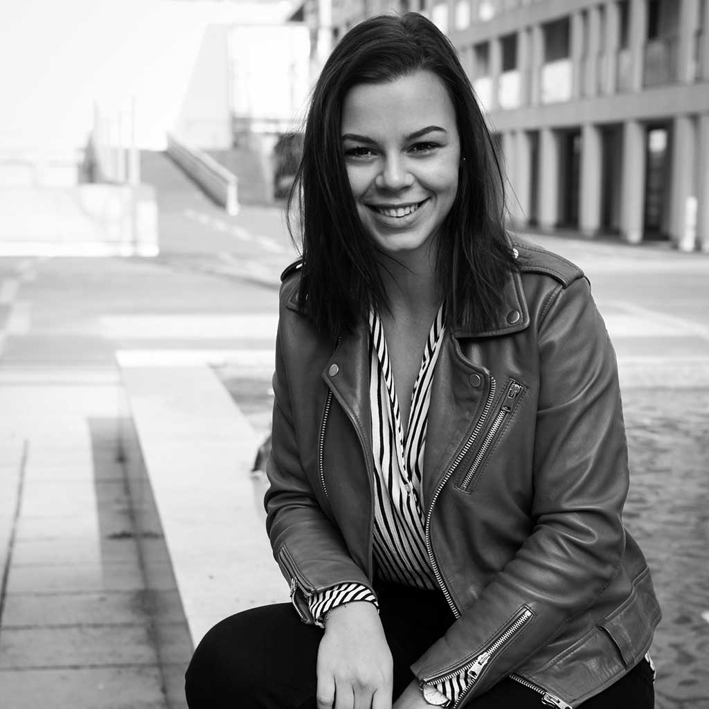 Lisa Matschek – LINKING BRANDS